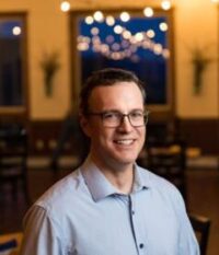 ABOUT US | Taharaa Mountain Lodge and Twin Owls Steakhouse