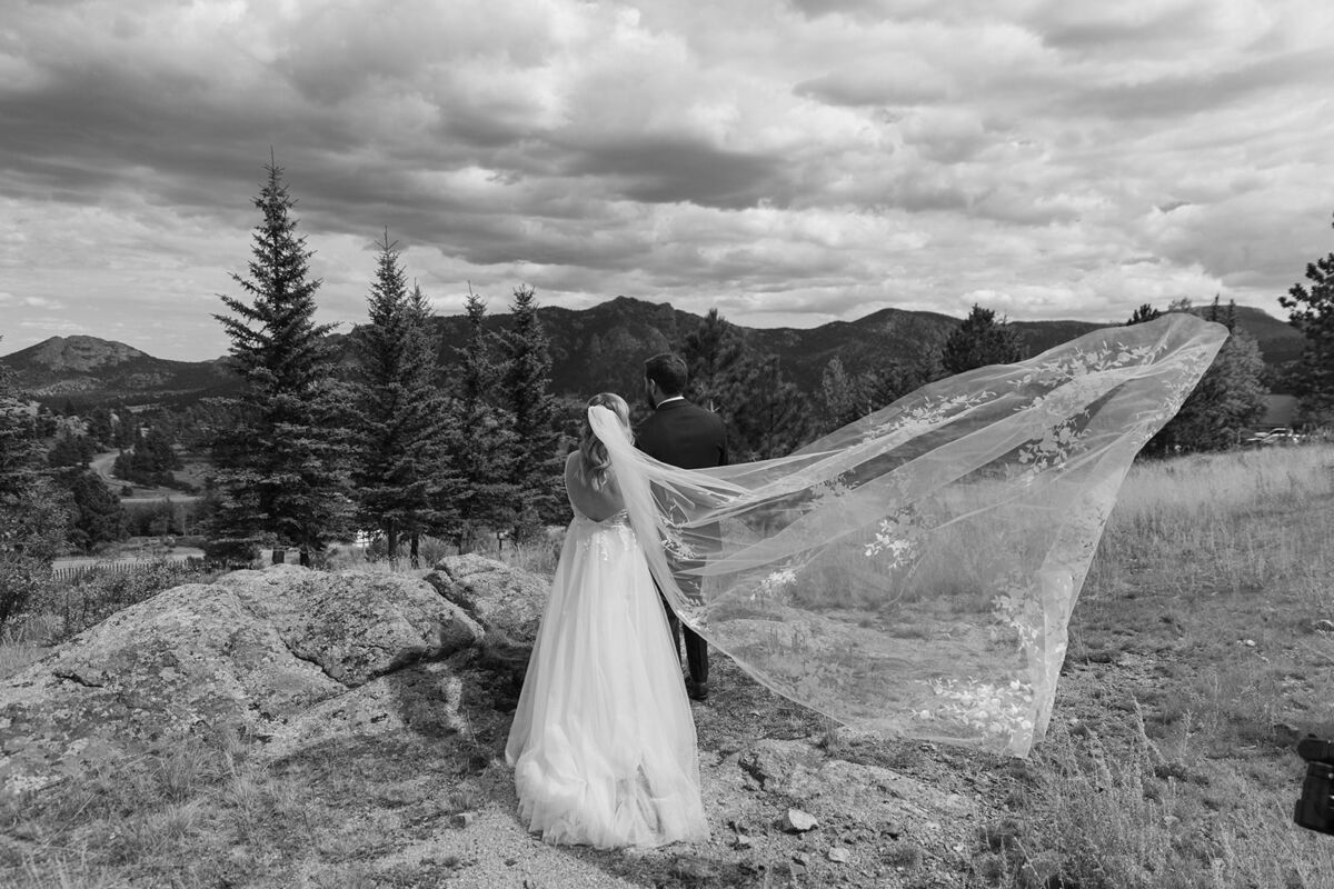 Estes Park Love: Morgan and Mark's Unforgettable Wedding